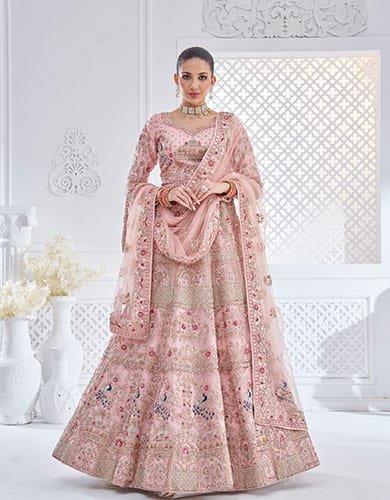 Buy Stylish Traditional Women's Wear in India- Kenzo